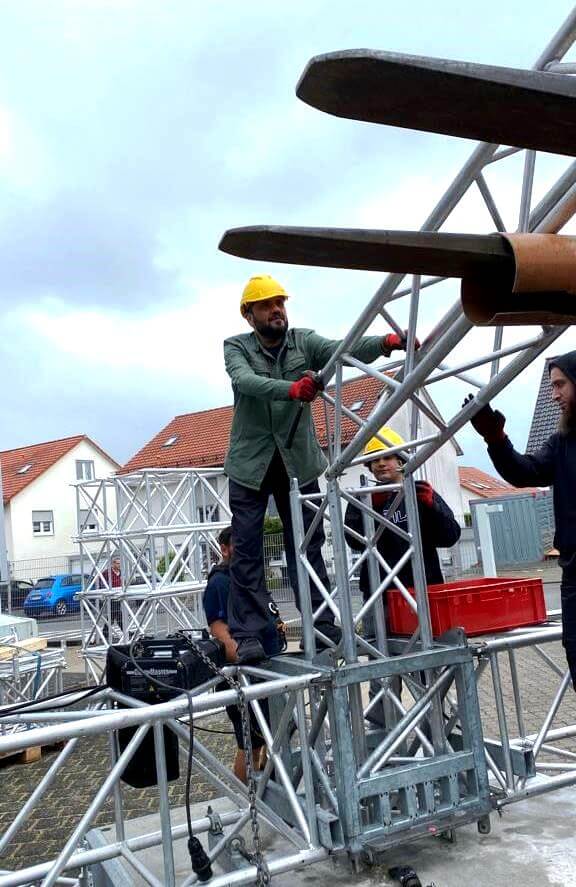 Aufbauhelfer, Stagehands • Rufen Sie an: 0711 - 887 968 10